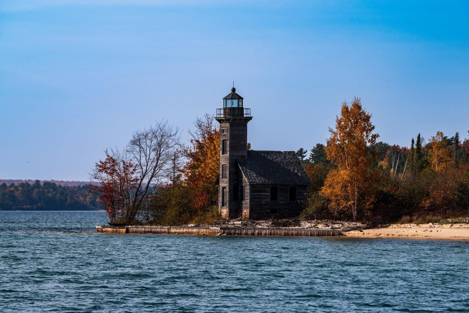 Grand Island East Channel Lighthouse - Munising Visitor's Bureau